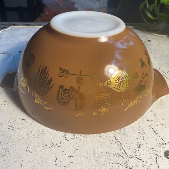 Pyrex | Kitchen | 442 Pyrex American Cinderella Mixing Bowl | Poshmark